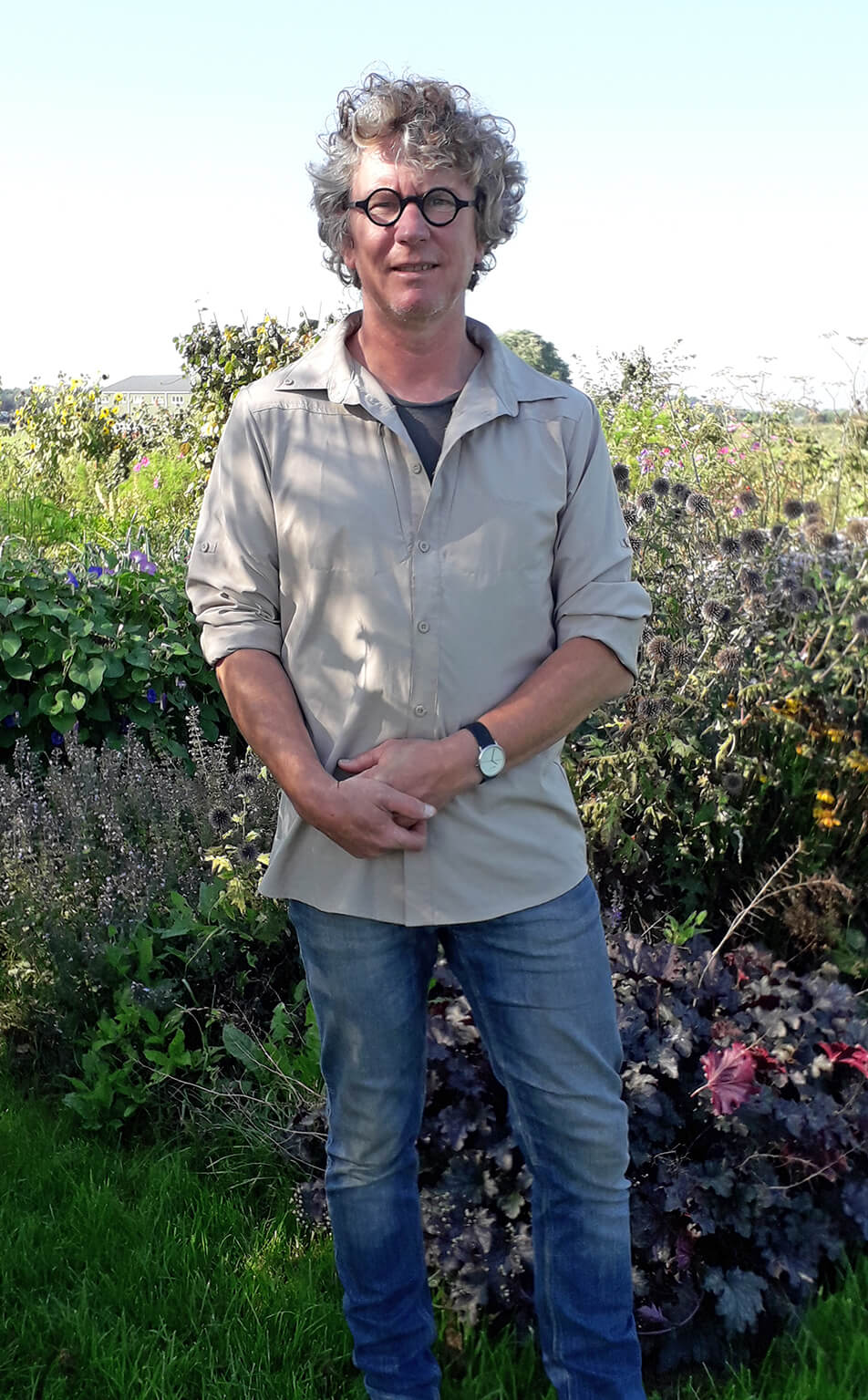 Marco Hoffman, expert in plantentaxonomie - Nederlandse Dendrologische Vereniging